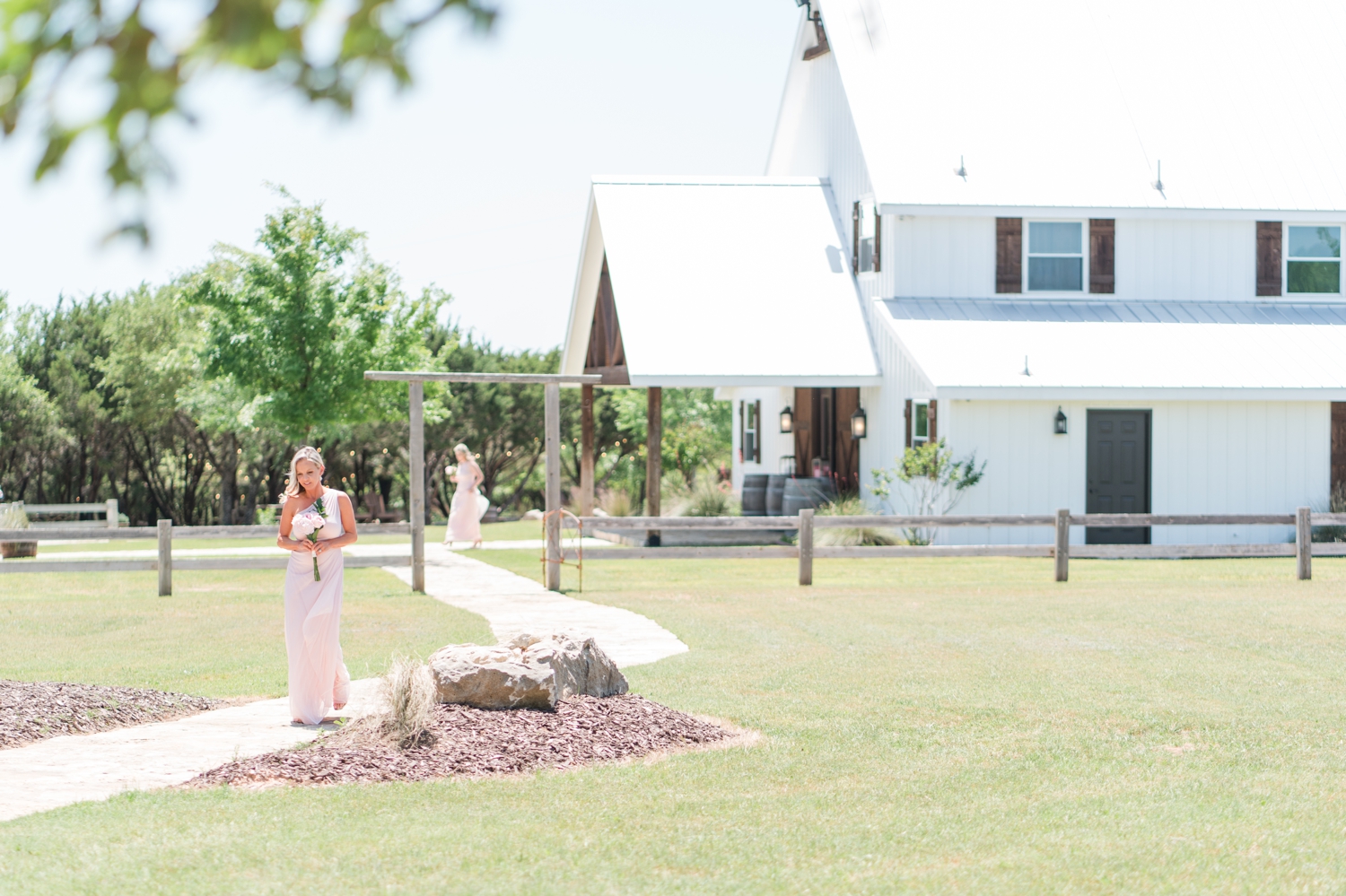 SABRINA + JOSH |Five Oaks Farm Wedding » Cindy Medick Photography