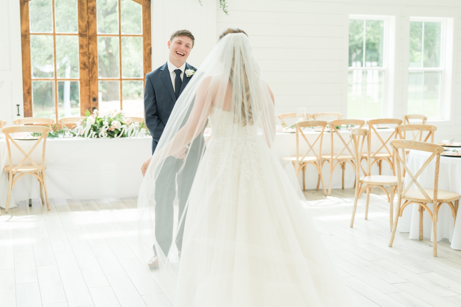CAROLINE + CHARLIE | An Old Bethany Wedding » Cindy Medick Photography