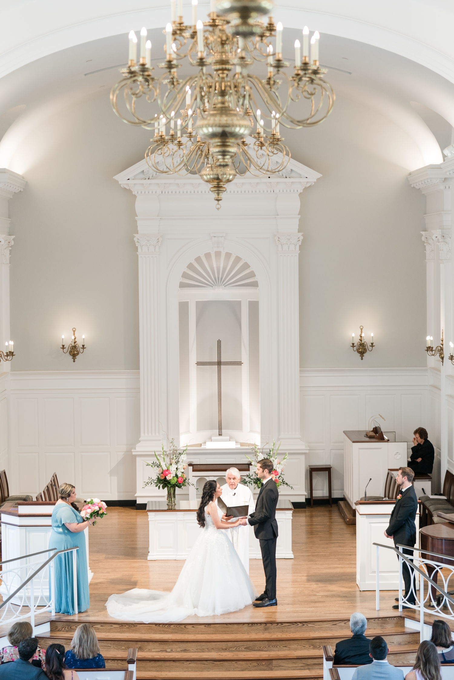 KIMBERLY + DAVID | A Robert Carr Chapel Wedding » Cindy Medick Photography
