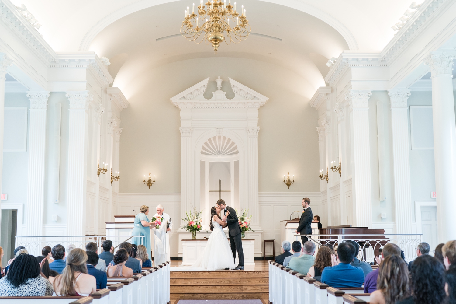 KIMBERLY + DAVID | A Robert Carr Chapel Wedding » Cindy Medick Photography