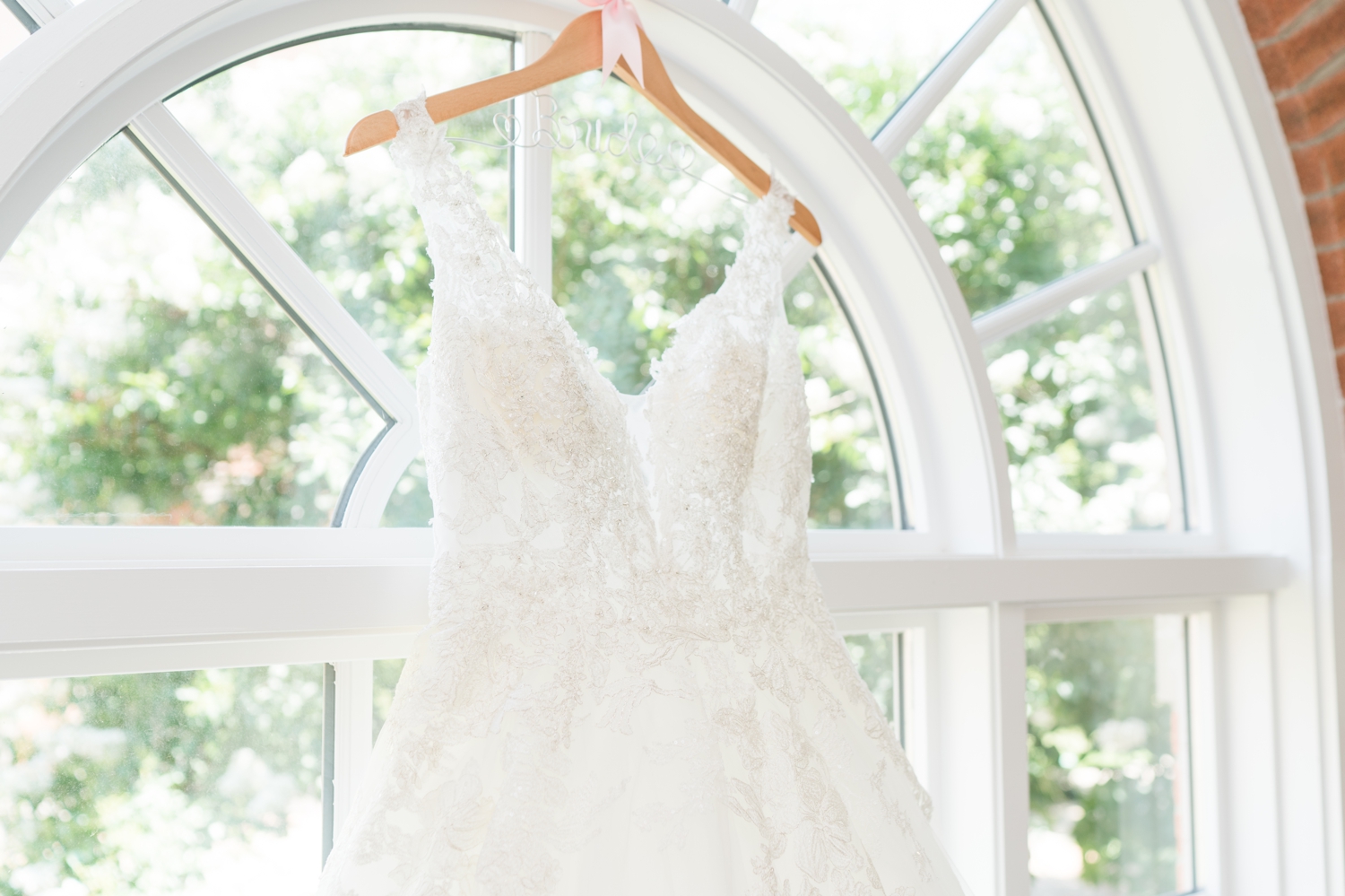KIMBERLY + DAVID | A Robert Carr Chapel Wedding » Cindy Medick Photography