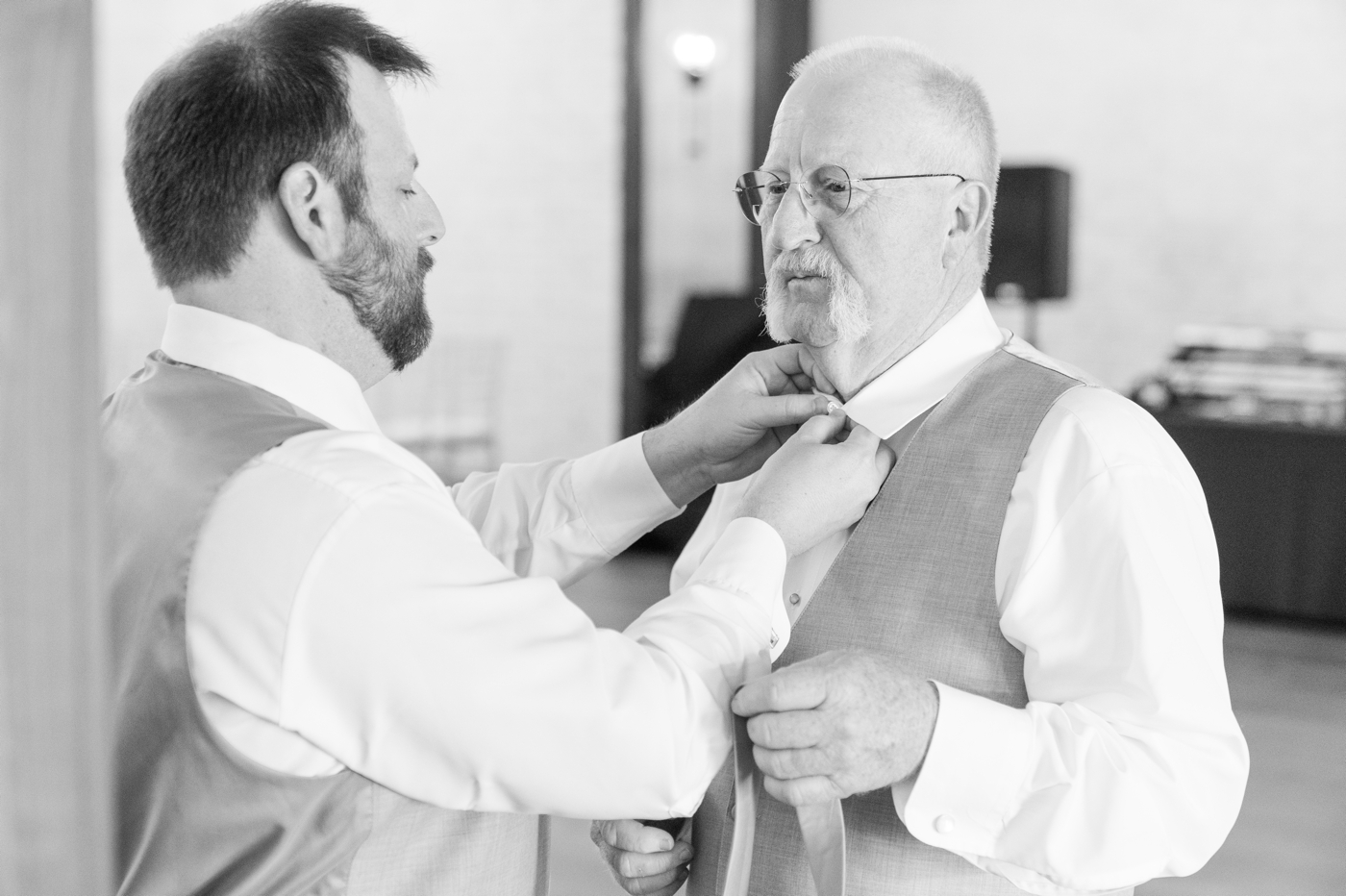 MARGARET + MITCH | A Downtown Dallas Howell + Dragon Wedding » Cindy Medick Photography